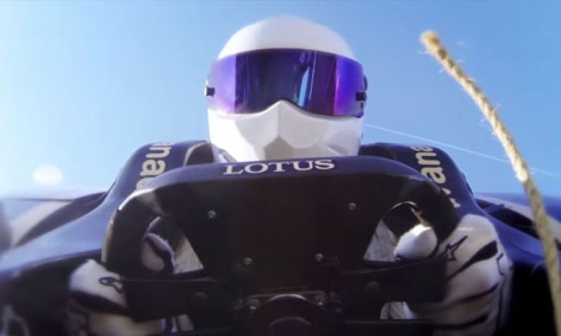 The Stig bungeejumpt