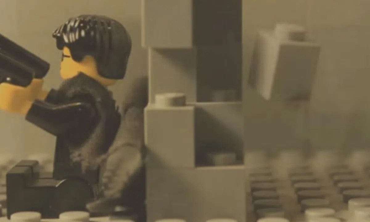 Video: The Matrix in Lego