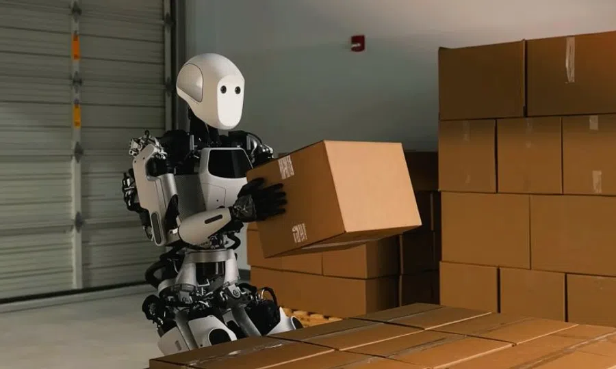 Deze mensachtige robot gaat aan het werk in het magazijn