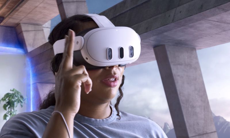 Met deze nieuwe VR-bril gooit Meta het roer om: minder metaverse, meer ...