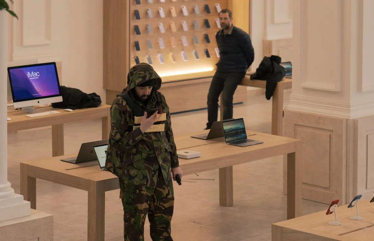 Trailer: iHostage maakt flitsende thriller van Apple Store-gijzeling