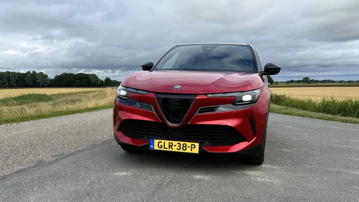 Duurtest Alfa Romeo Junior: hoe Italiaans is hij?