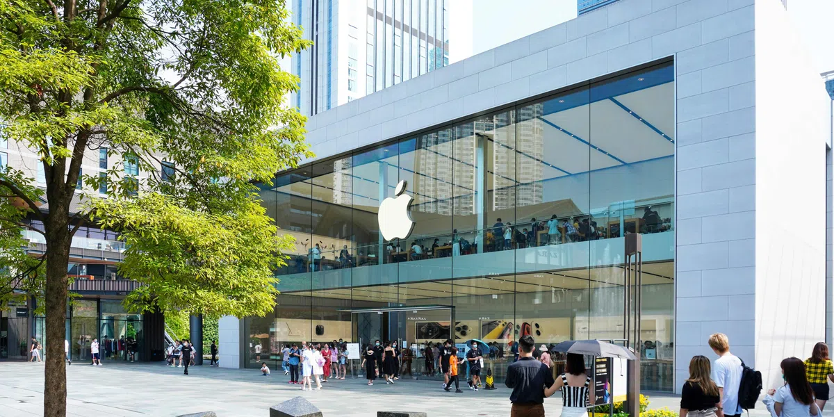 Apple vervangt snel MagSafe-houders in winkel om gekraste iPhones te ...
