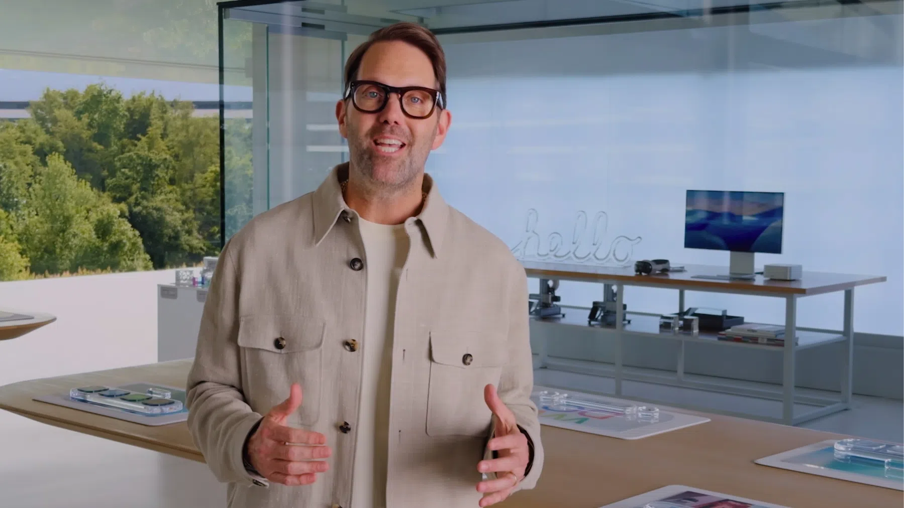 Apple's hoofd design – het brein achter Liquid Glass – vertrekt en dat ...